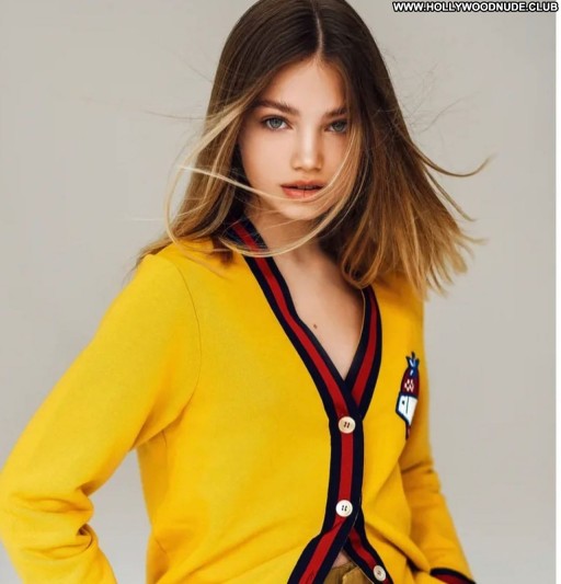 Zhenya Kotova Celebrity Beautiful Sexy Babe Posing Hot